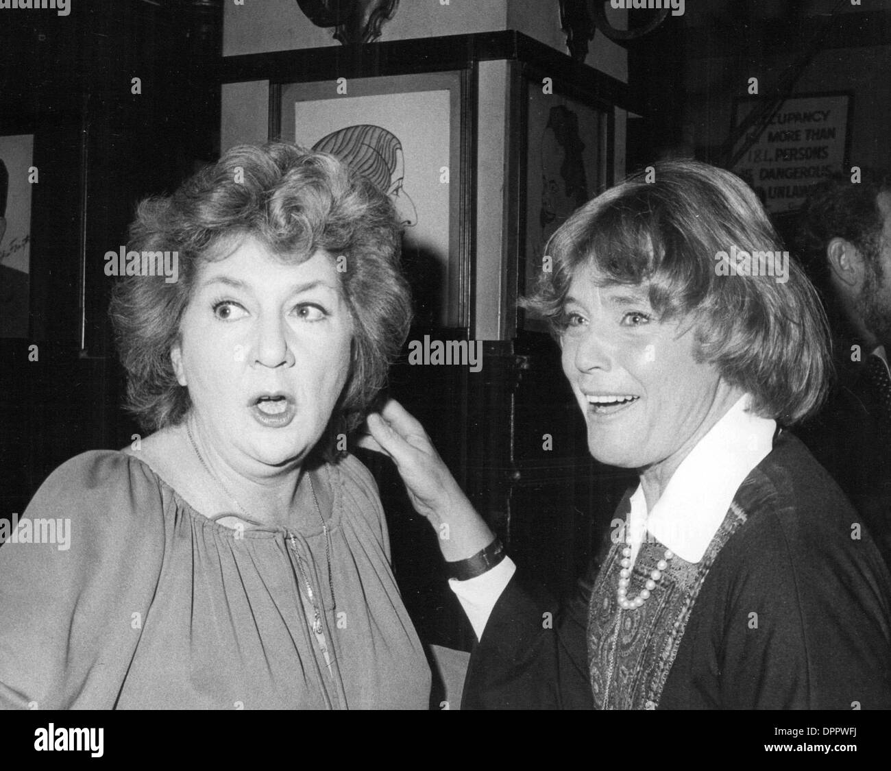 Mar. 13, 2006 - MAUREEN STAPLETON AND MARIA SCHELL.(Credit Image ...