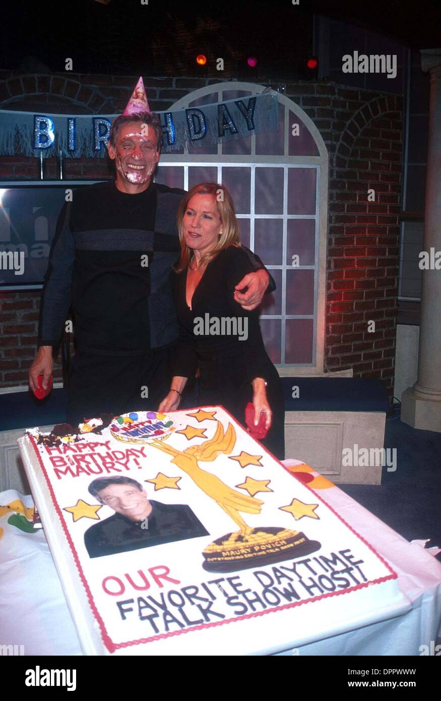 Apr. 25, 2006 - K23858JBU: 1/17/02.THE STAFF OF THE MAURY POVICH SHOW ...