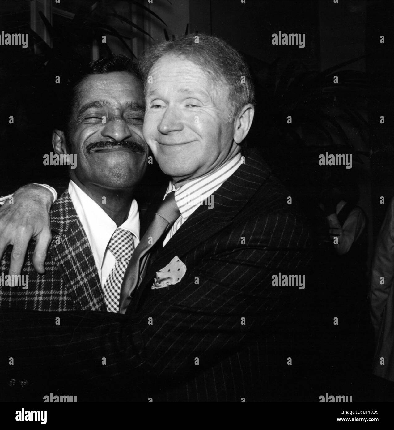 Harold robbins hi-res stock photography and images - Alamy