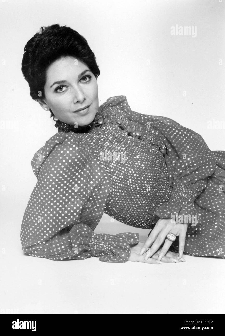 Suzanne pleshette 2006 hi-res stock photography and images - Alamy