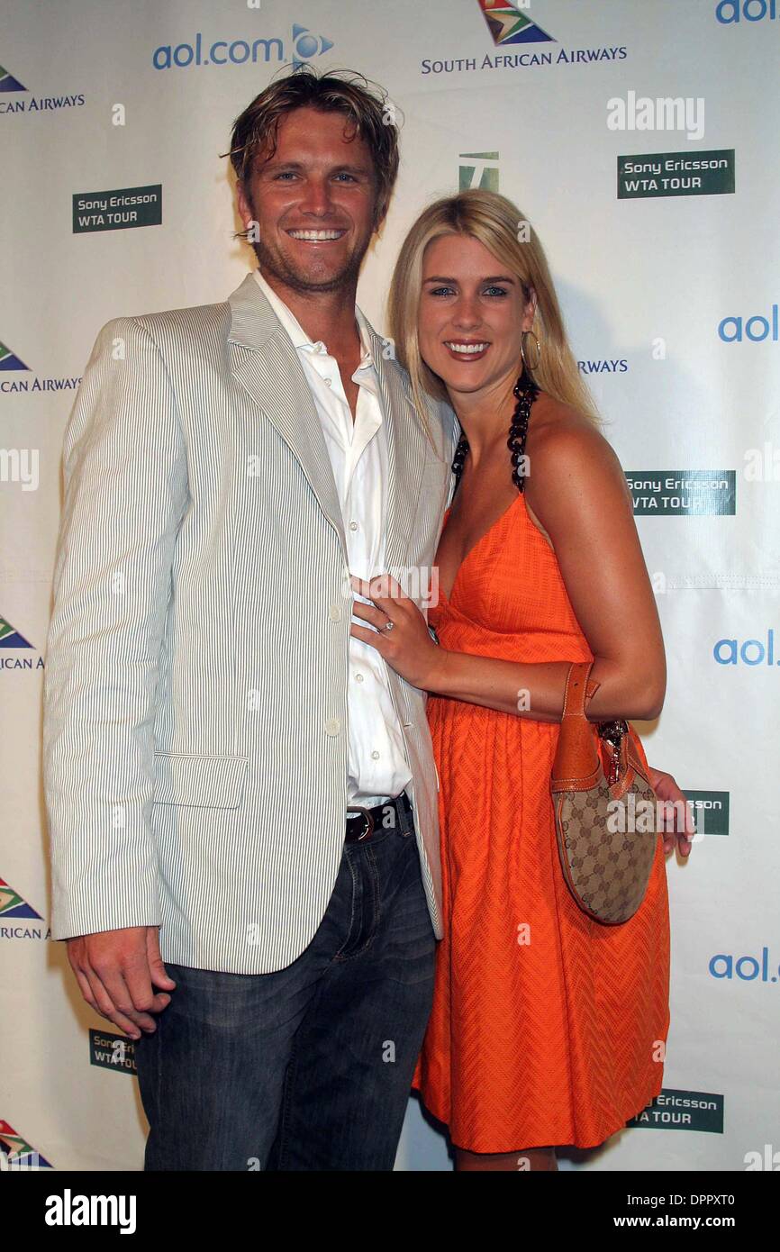 Robert kendrick hi-res stock photography and images - Alamy