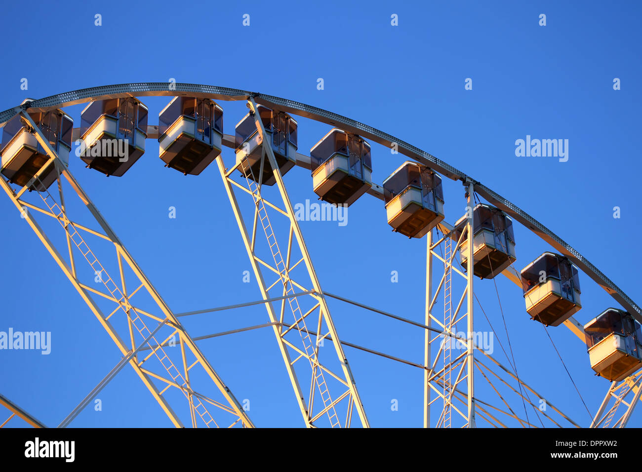 A ferris wheel. Front view Stock Photo - Alamy