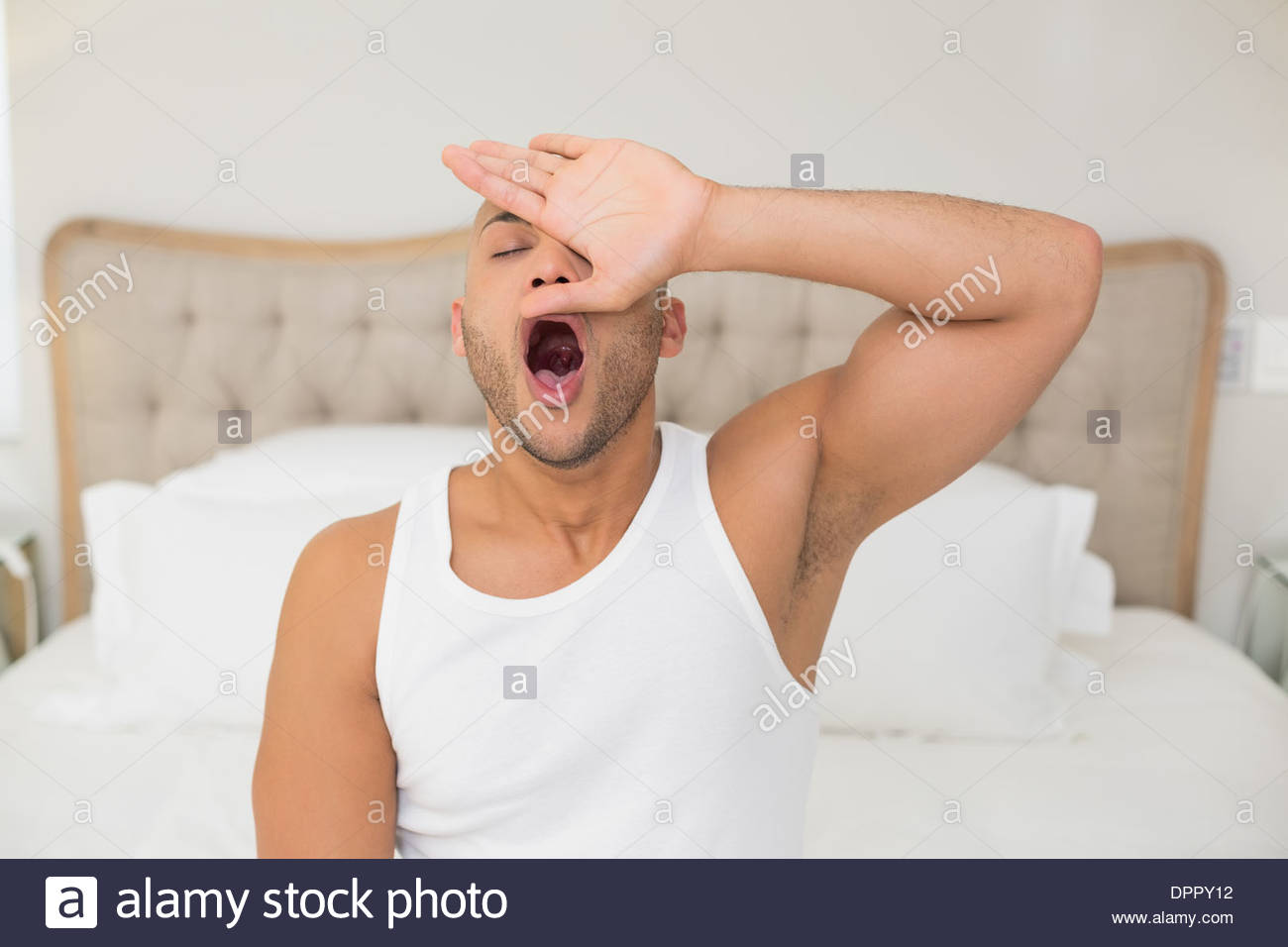 Yawning expression hi-res stock photography and images - Alamy