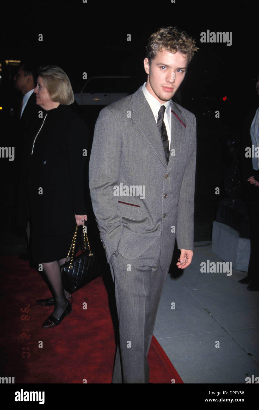 Playing by heart premiere hi-res stock photography and images - Alamy