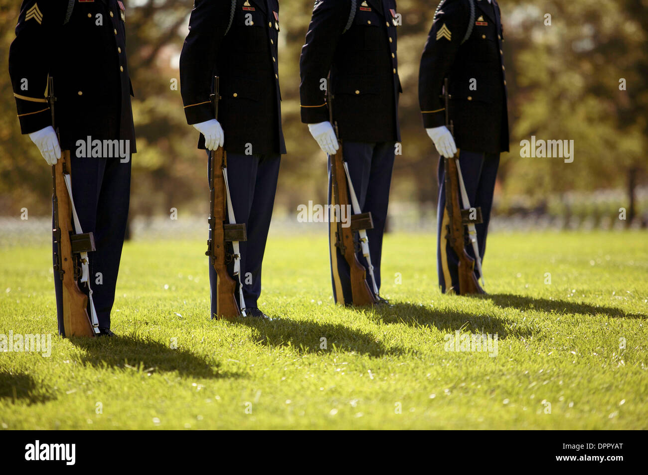 Oct 25, 2006 - Arlington, Virginia, U.S. - A firing party from the Old ...
