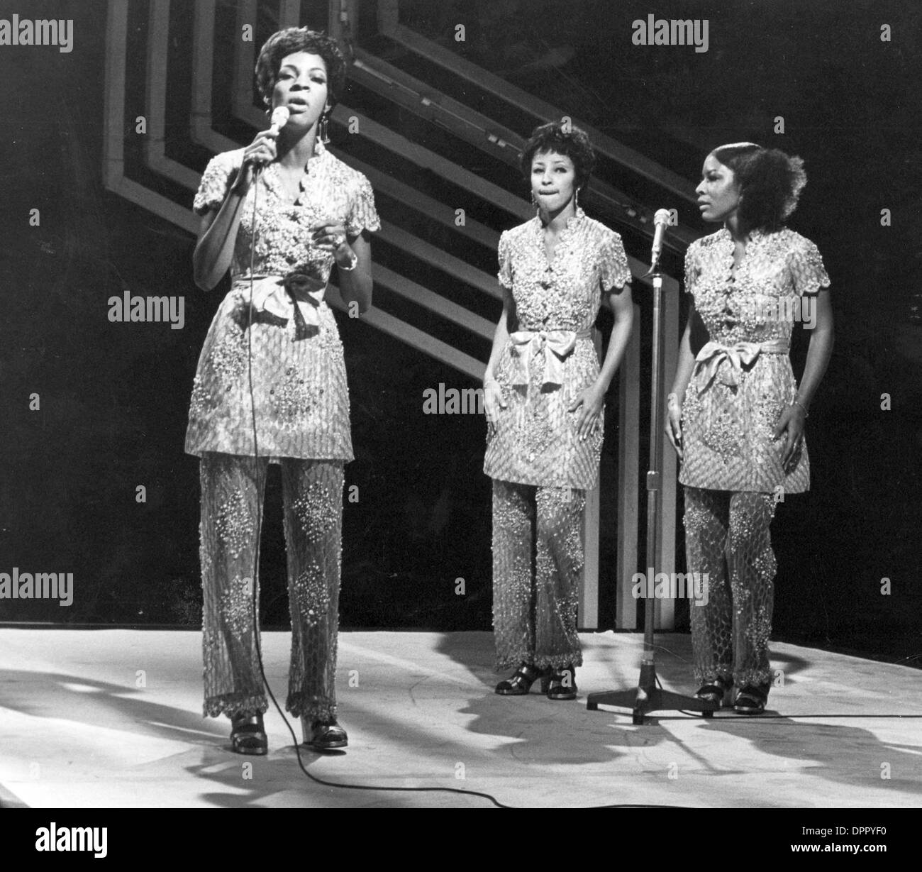 Martha reeves and the vandellas hi-res stock photography and images - Alamy