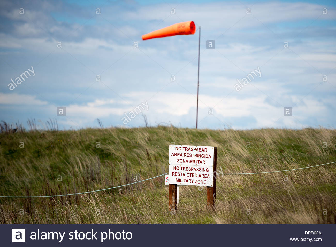A strong wind blows hi-res stock photography and images - Alamy