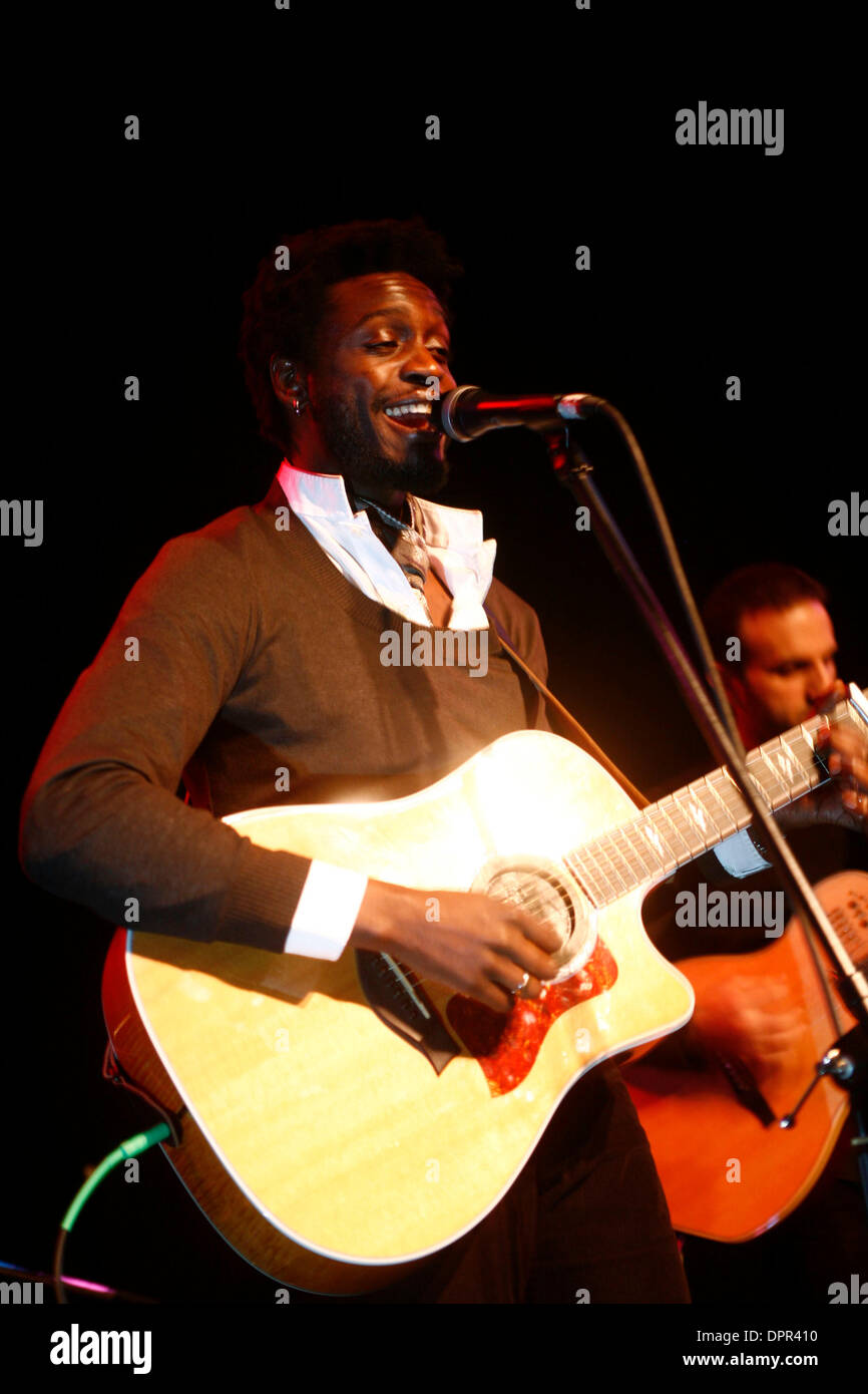 Corneille singer hi-res stock photography and images - Alamy