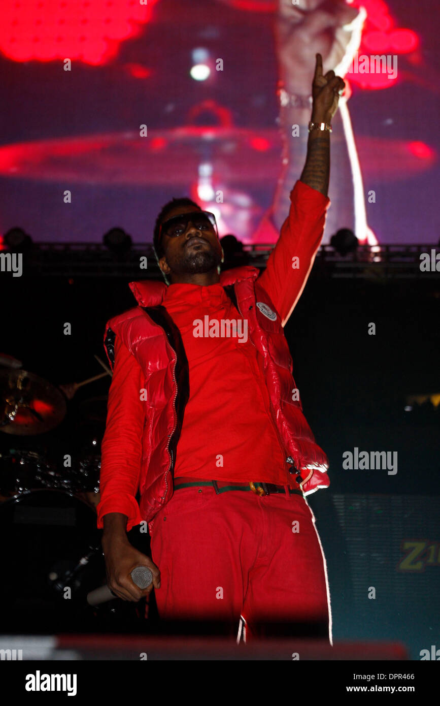 Kanye west madison square garden hi-res stock photography and images ...