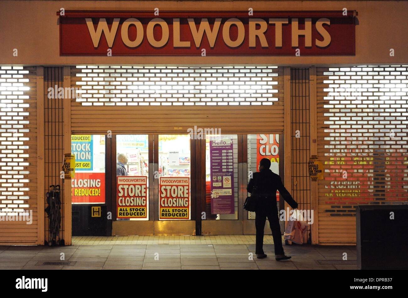 Woolworths close hi-res stock photography and images - Alamy