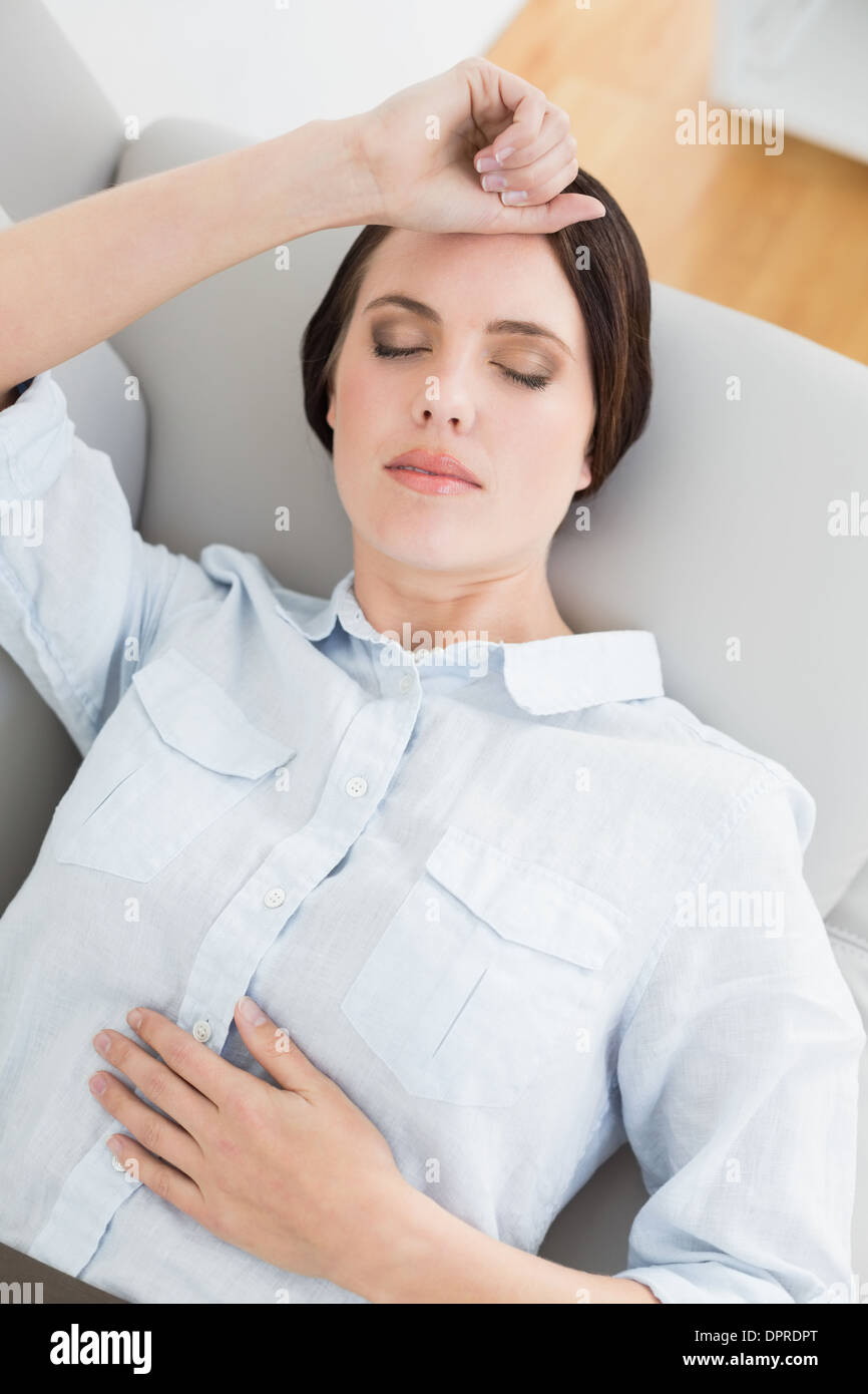 Well dressed young woman hi-res stock photography and images - Alamy