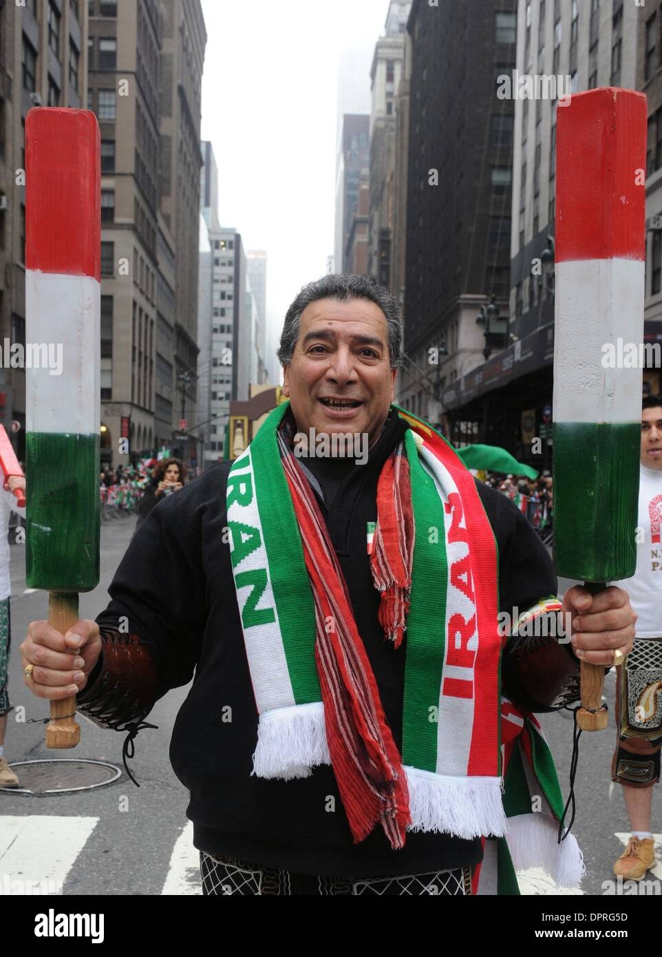 Mar 29, 2009 - Manhattan, New York, USA - An Iranian strongman at the ...