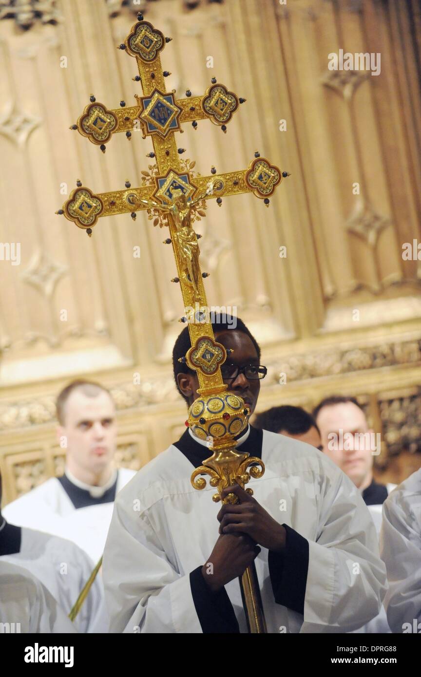 Apr 05, 2009 - Manhattan, New York, USA - The opening procession as ...