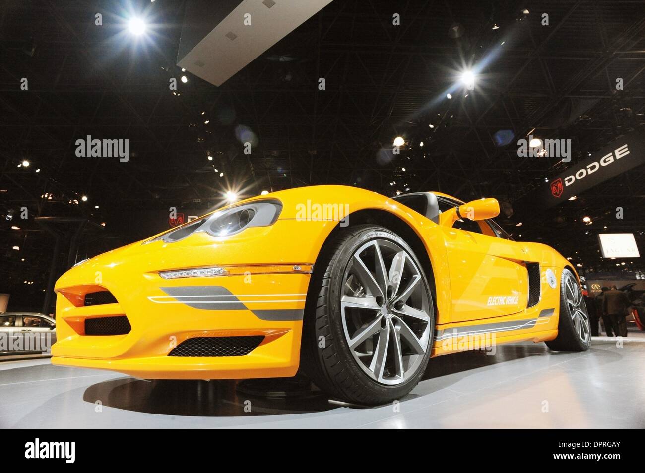 Apr 09, 2009 - Manhattan, New York, USA - Dodge Circuit, electric ...