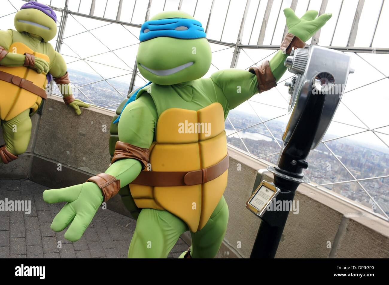 Apr 23, 2009 - Manhattan, New York, USA - The Teenage Mutant Ninja ...