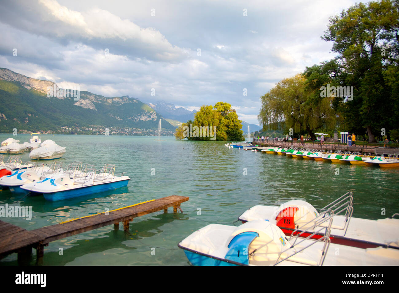 Annecy lake panorama hi-res stock photography and images - Alamy