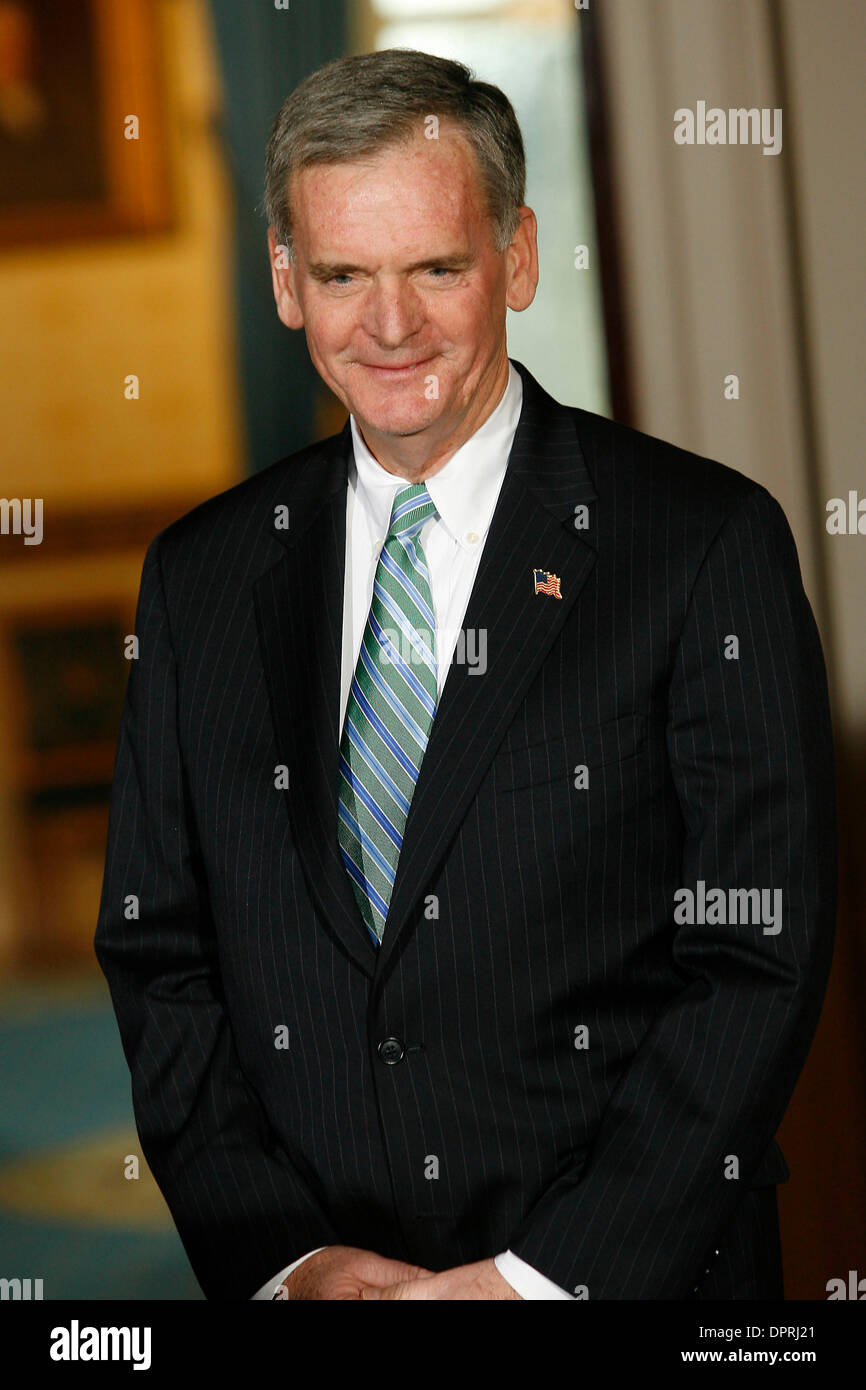 Senator judd gregg hi-res stock photography and images - Alamy