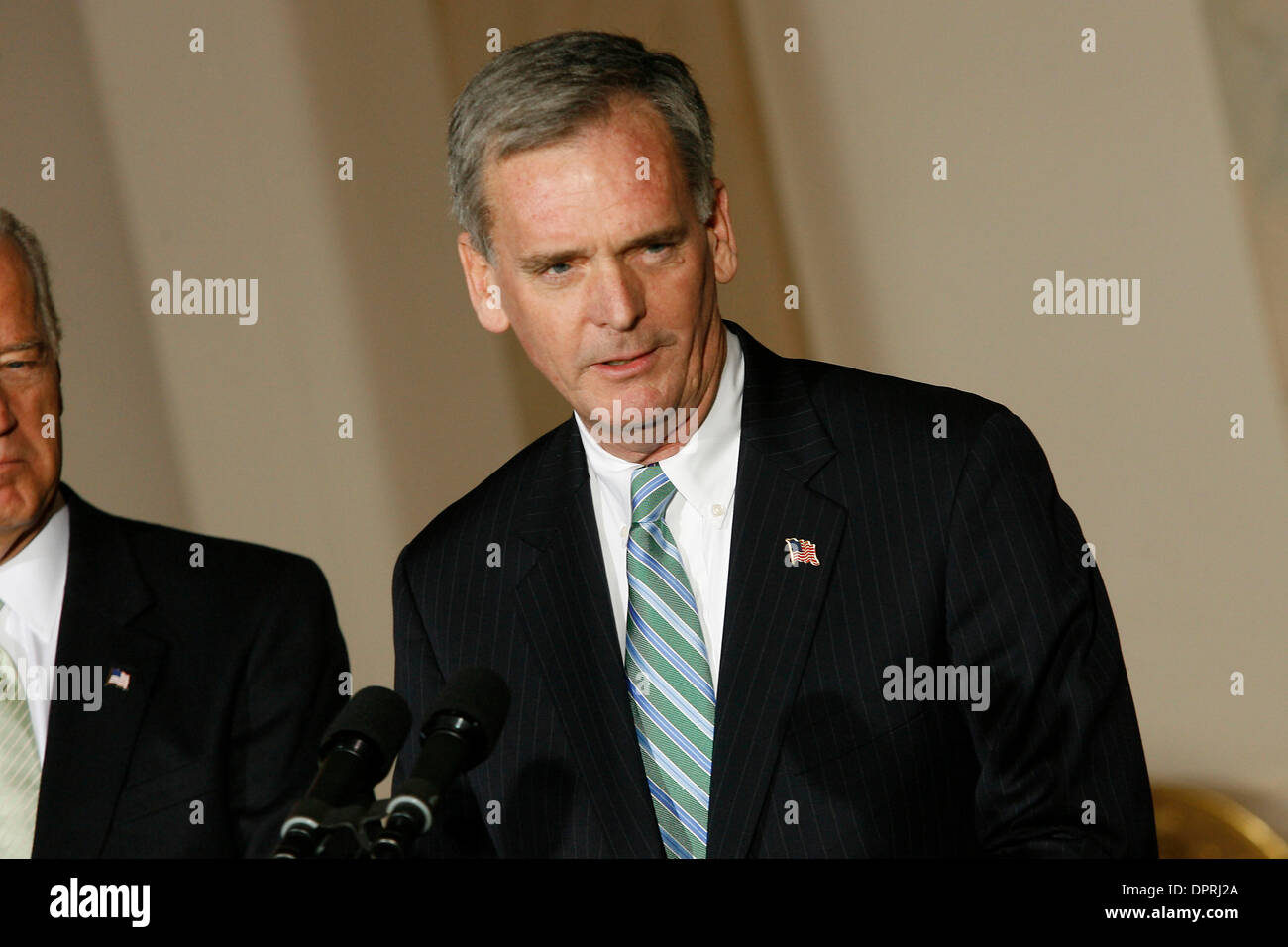 Senator judd gregg hi-res stock photography and images - Alamy