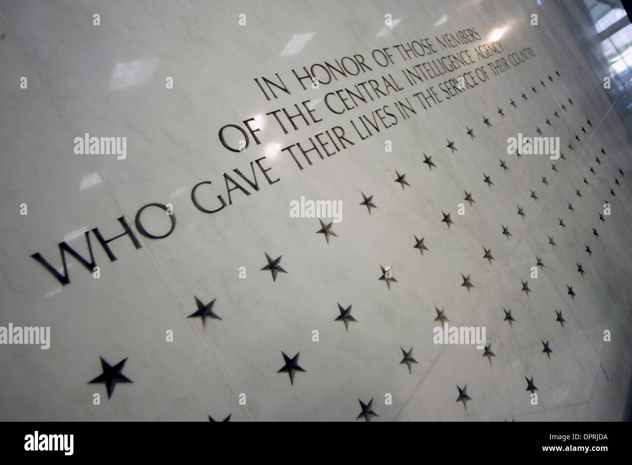 Remain secret hi-res stock photography and images - Alamy