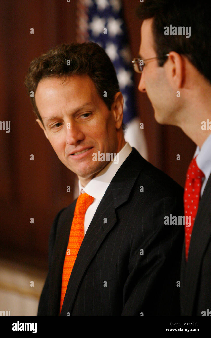 Us treasury secretary timothy geithner hi-res stock photography and ...