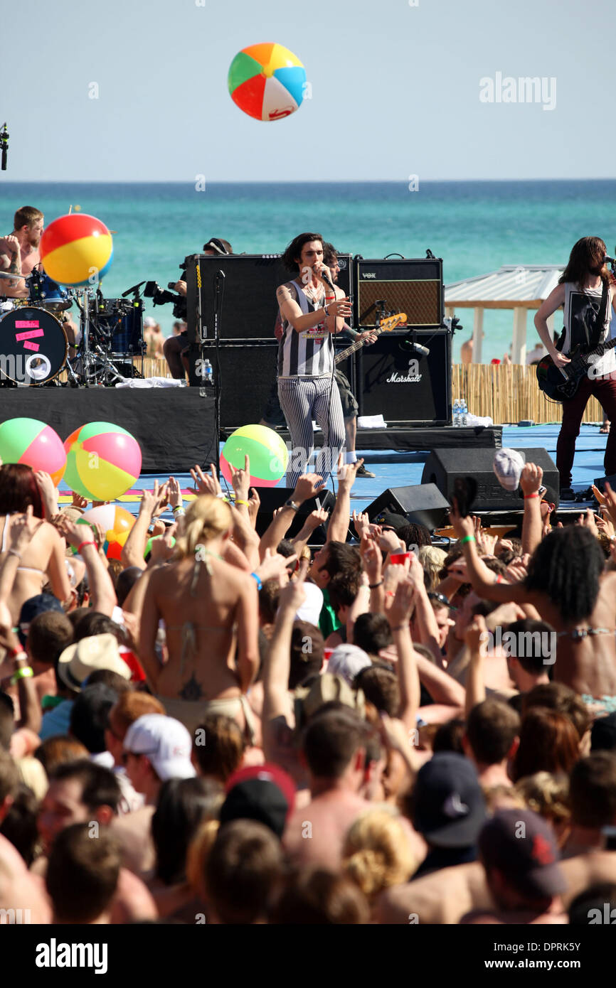 Mar 17, 2009 - Panama City Beach, Florida, USA - 'All American Rejects ...