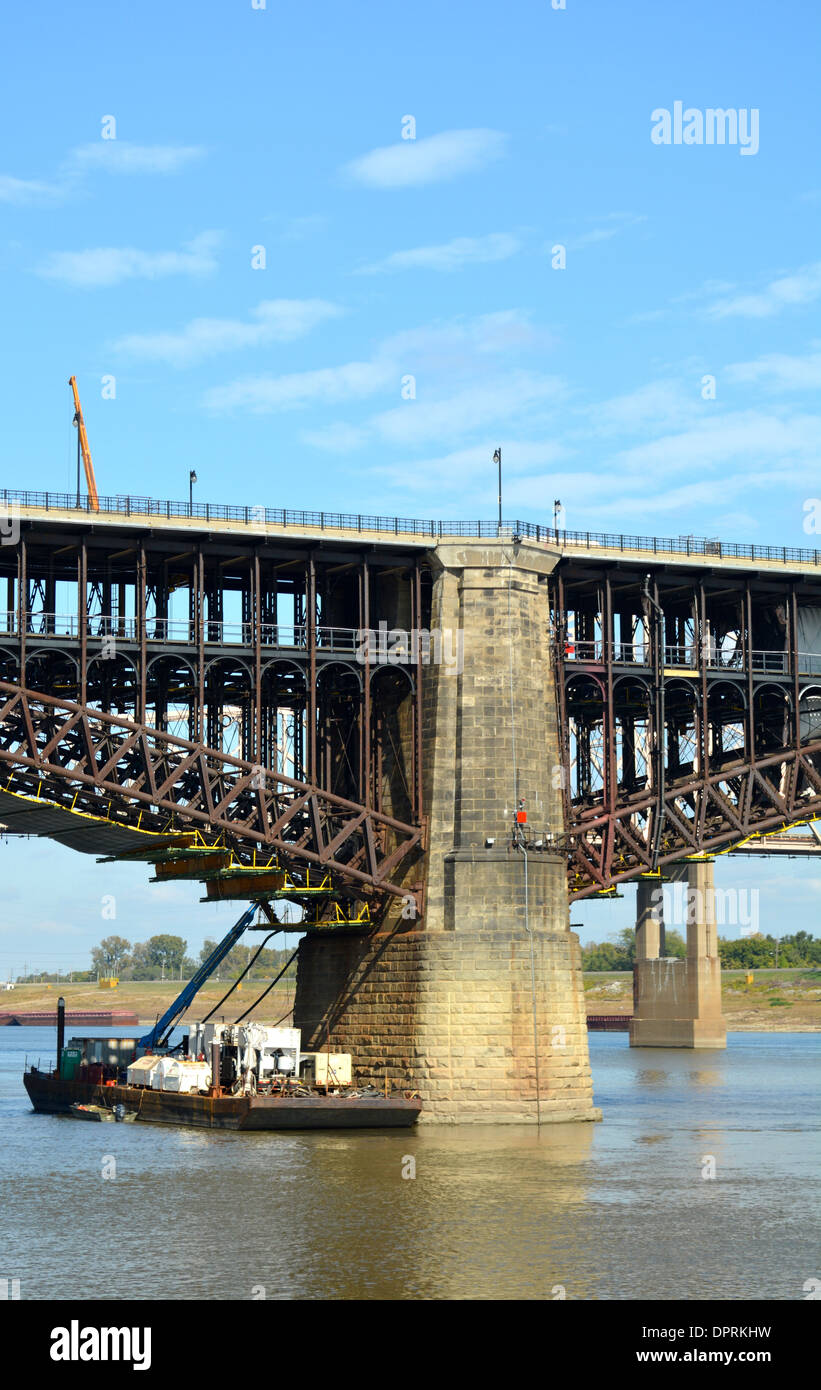 Tour of st louis hi-res stock photography and images - Alamy