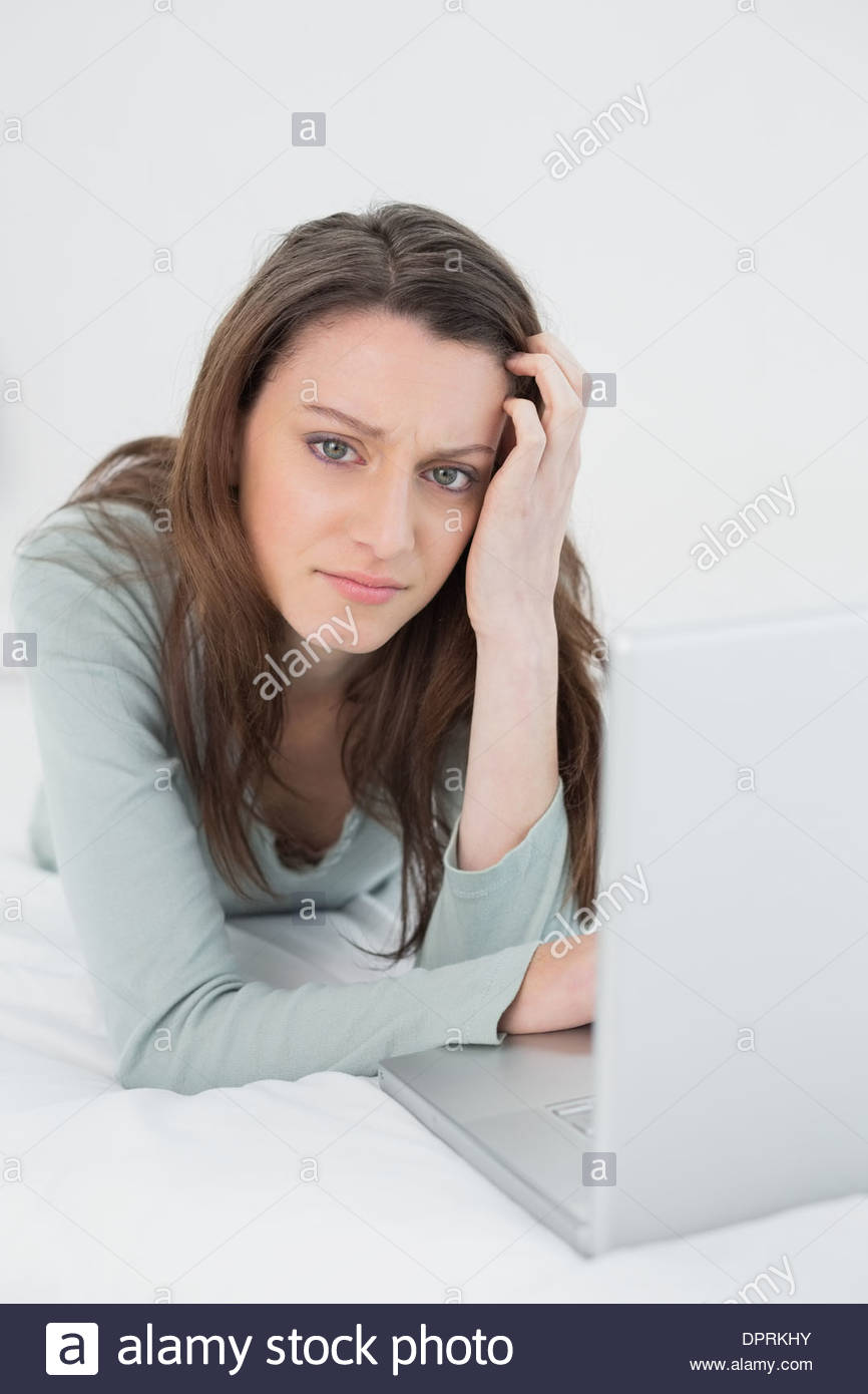 Laptop sad hi-res stock photography and images - Alamy