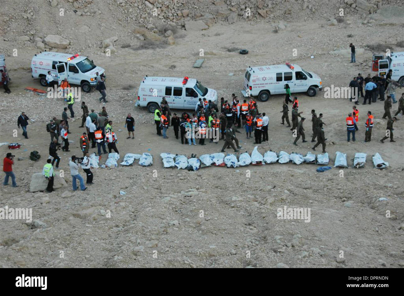 Dec 16, 2008 - Eilat, Israel - A bus carrying Russian visitors plunged ...