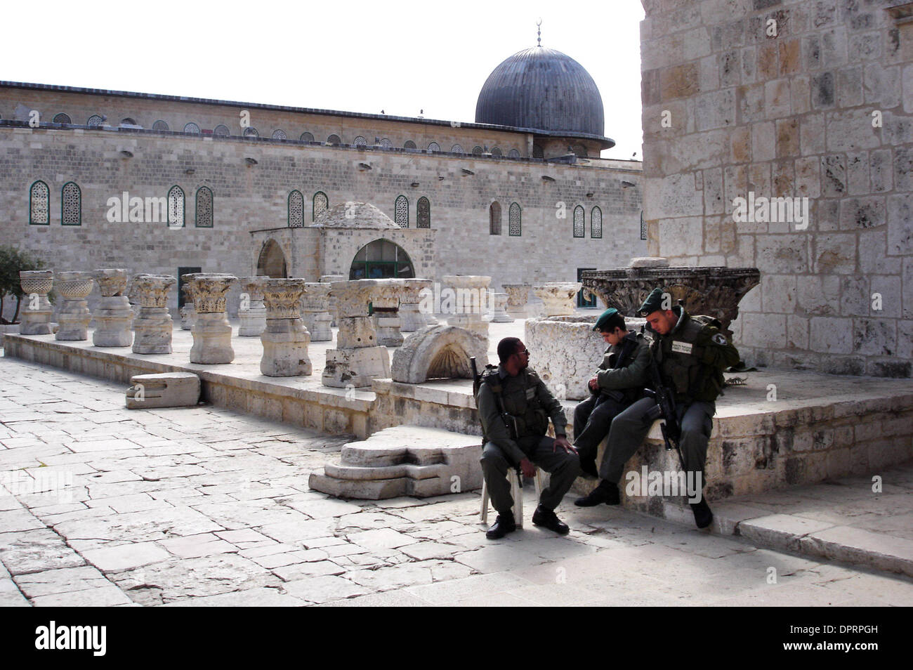 Pinnacle of the temple jerusalem hi-res stock photography and images ...