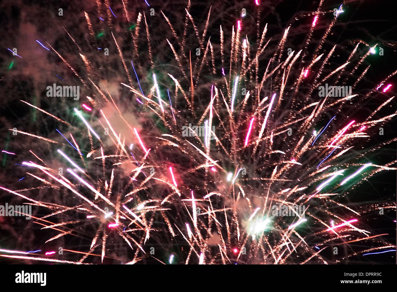 Jan 09, 2009 - Israel - Fireworks show during the summer in Israel ...