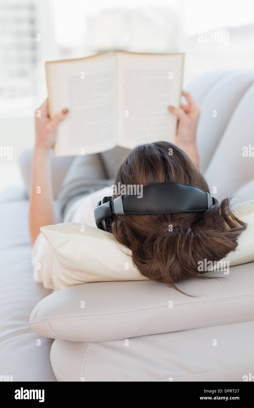 Music reading room hi-res stock photography and images - Alamy