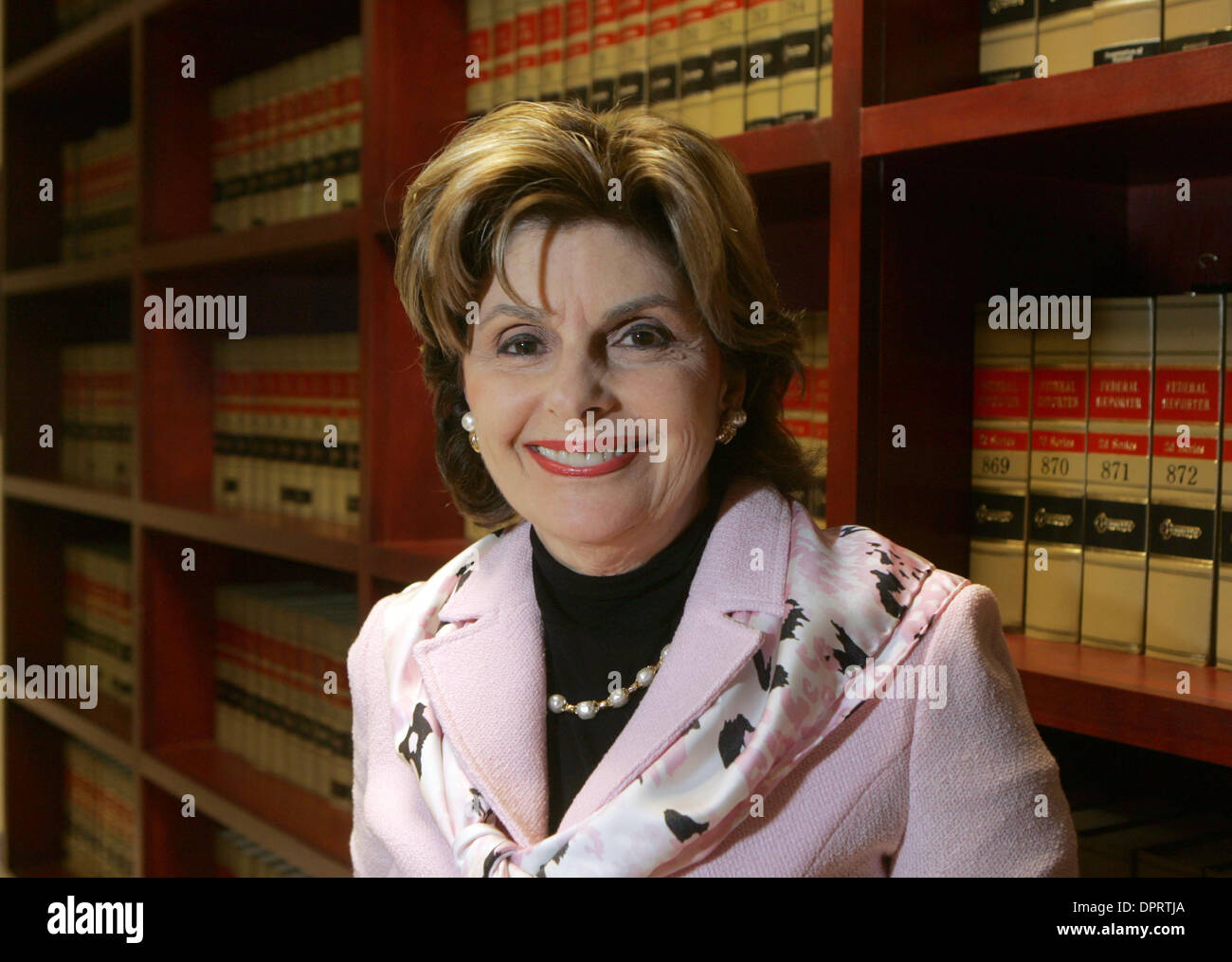 Lisa bloom hi-res stock photography and images - Alamy