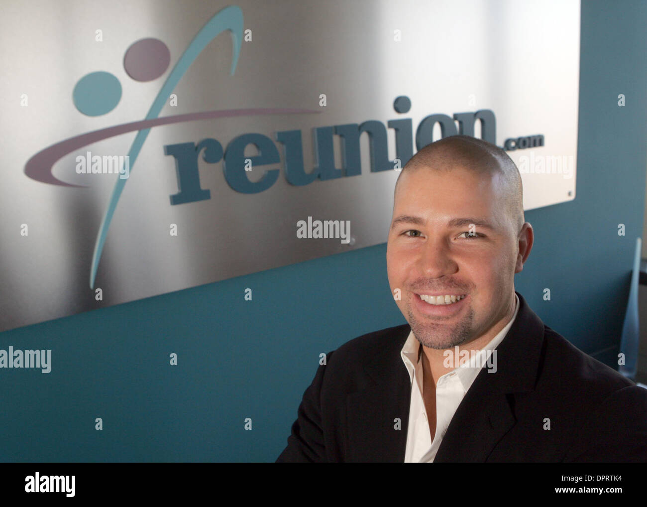 Classmates reunion hi-res stock photography and images - Alamy