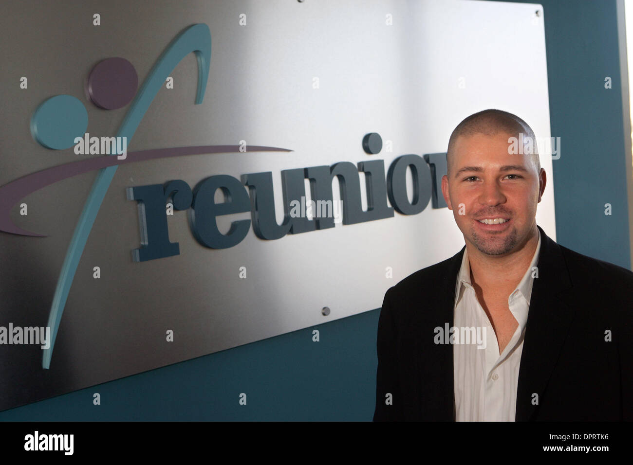 Classmates reunion hi-res stock photography and images - Alamy