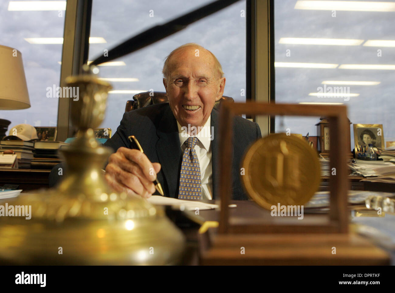 Dec 06, 2008 - Los Angeles, California, USA - JOHN EDWARD ANDERSON is ...