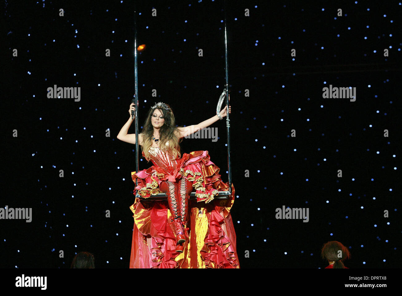 Sarah brightman singer hi-res stock photography and images - Alamy