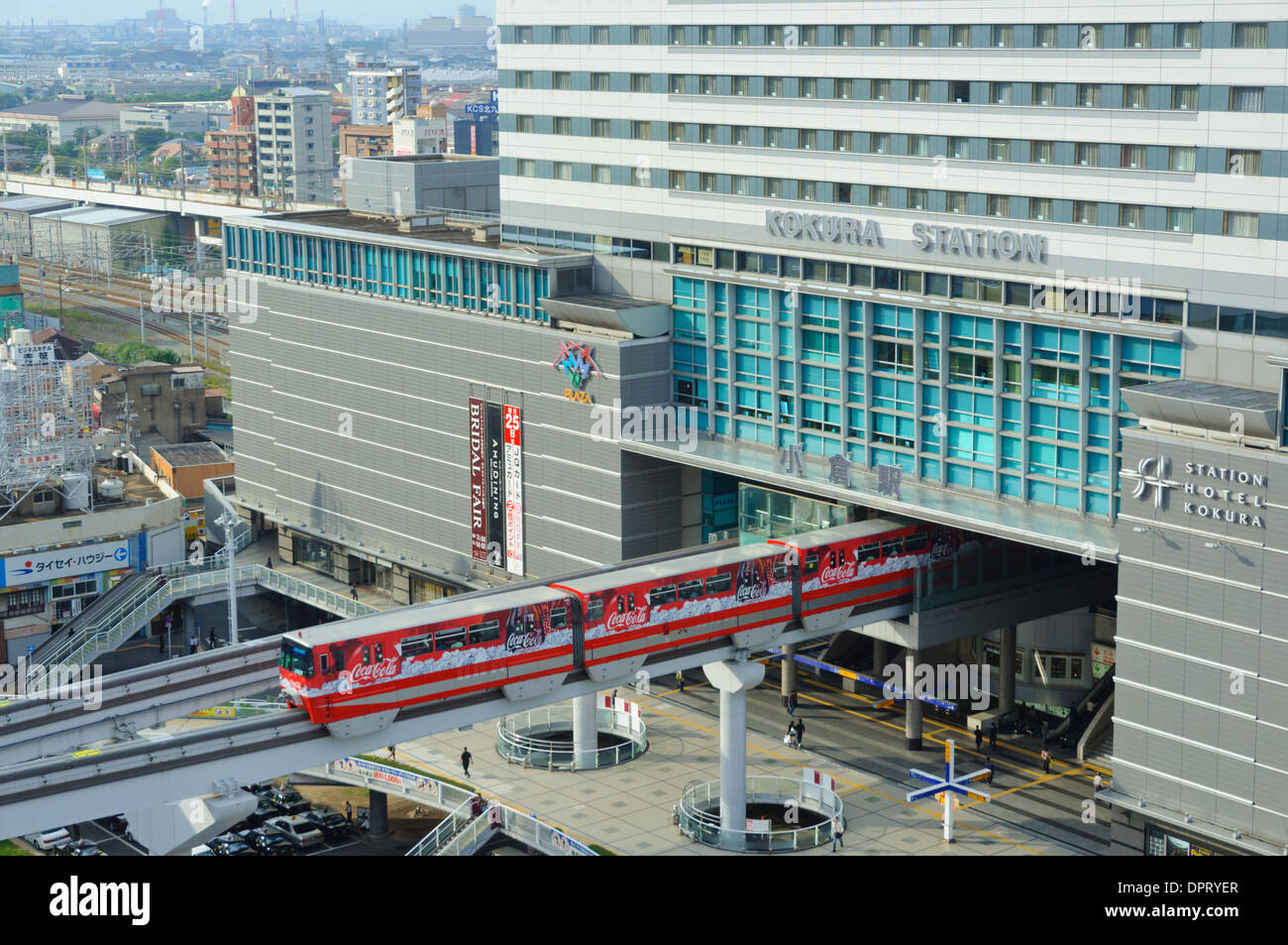Straddle beam monorail hi-res stock photography and images - Alamy
