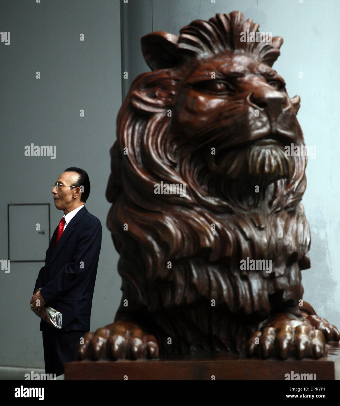 Hsbc hong kong lions hi-res stock photography and images - Alamy