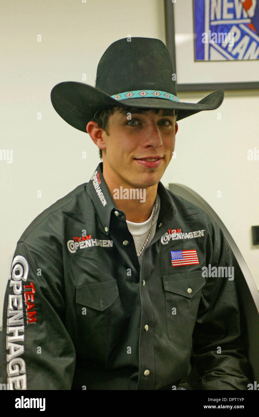 K60798BCO .Professional Bull Riders come to Madison Square Garden New ...