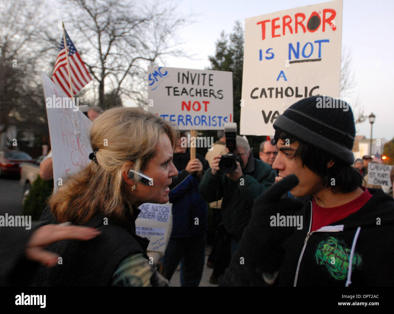 Weather underground hi-res stock photography and images - Alamy