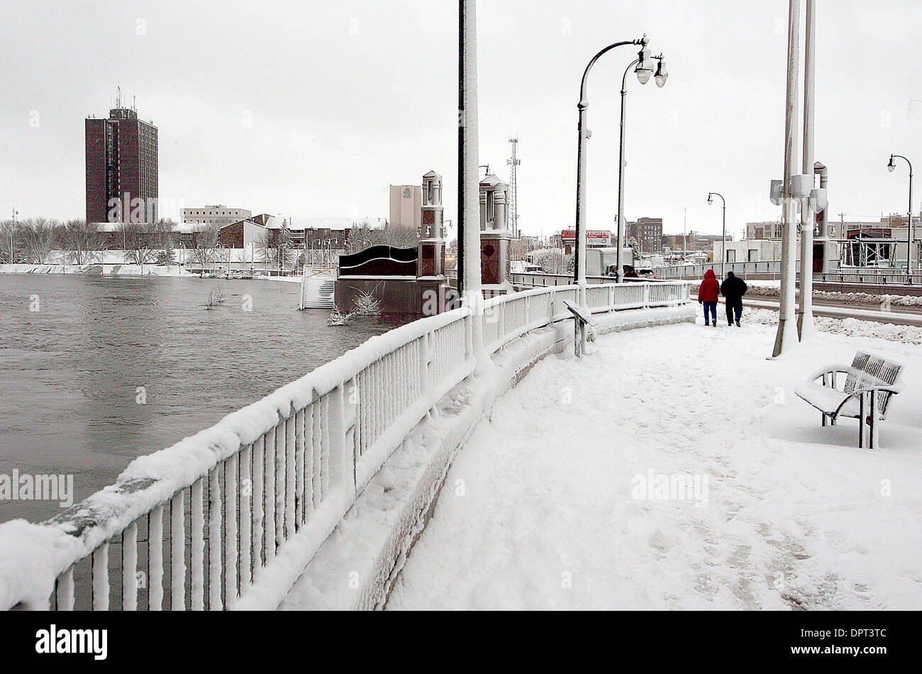 More dangerously hi-res stock photography and images - Alamy