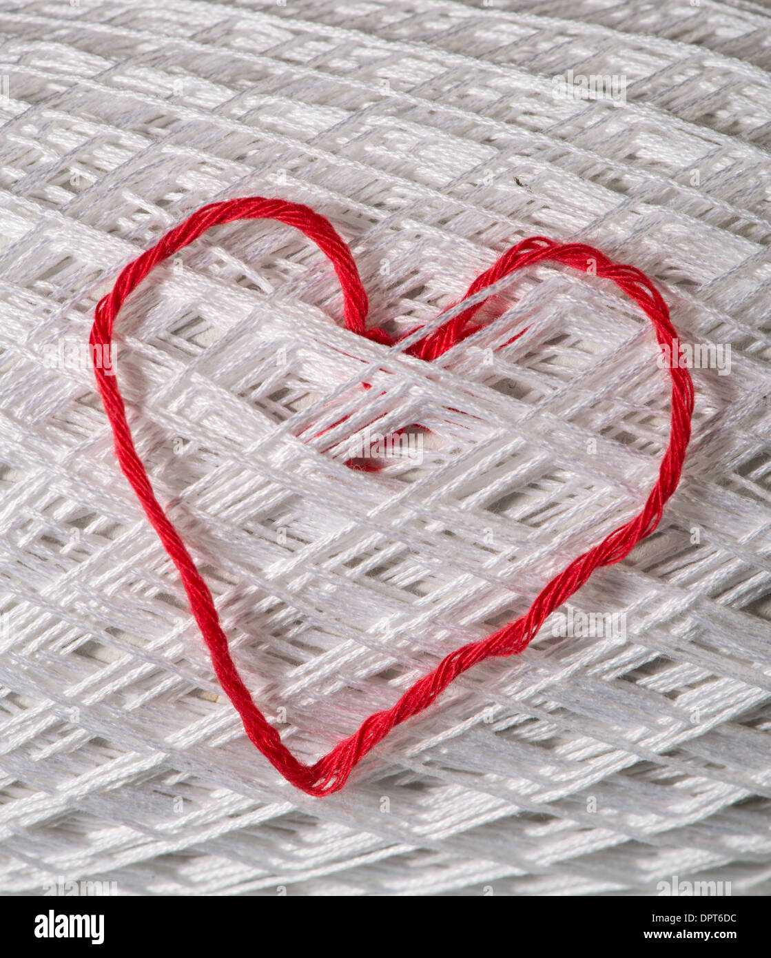 White heart vector hi-res stock photography and images - Alamy