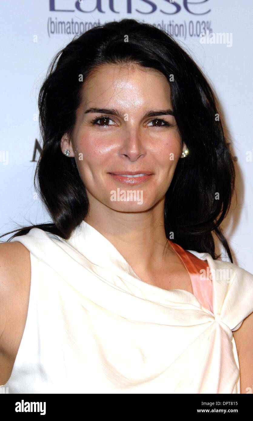 Angie scott hi-res stock photography and images - Alamy