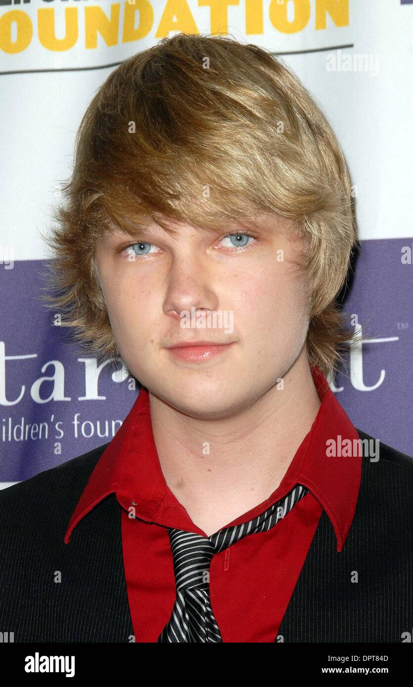 A Stellar Night 2009 at the Beverly Hilton Hotel in Beverly Hills, CA ...