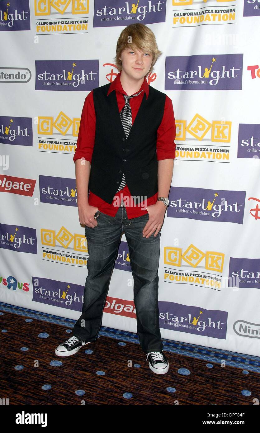 A Stellar Night 2009 at the Beverly Hilton Hotel in Beverly Hills, CA ...