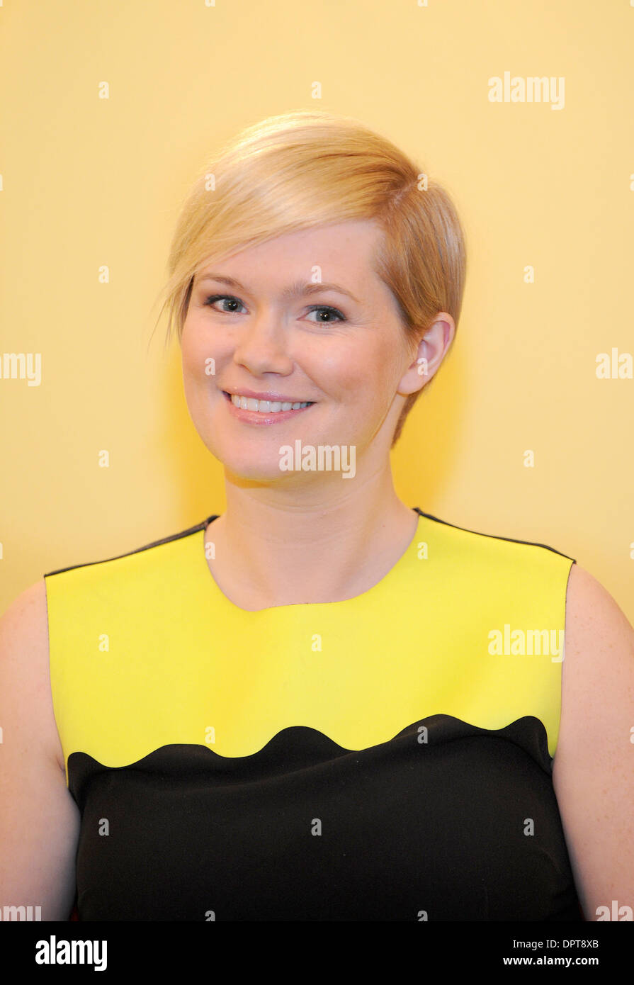 Munich, Germany. 15th Jan, 2014. The Irish writer Cecelia Ahern poses ...