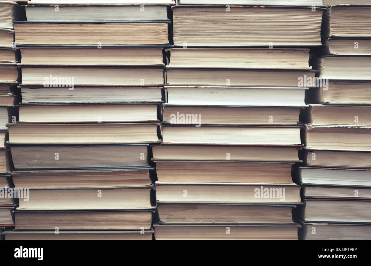 Book columns hi-res stock photography and images - Alamy
