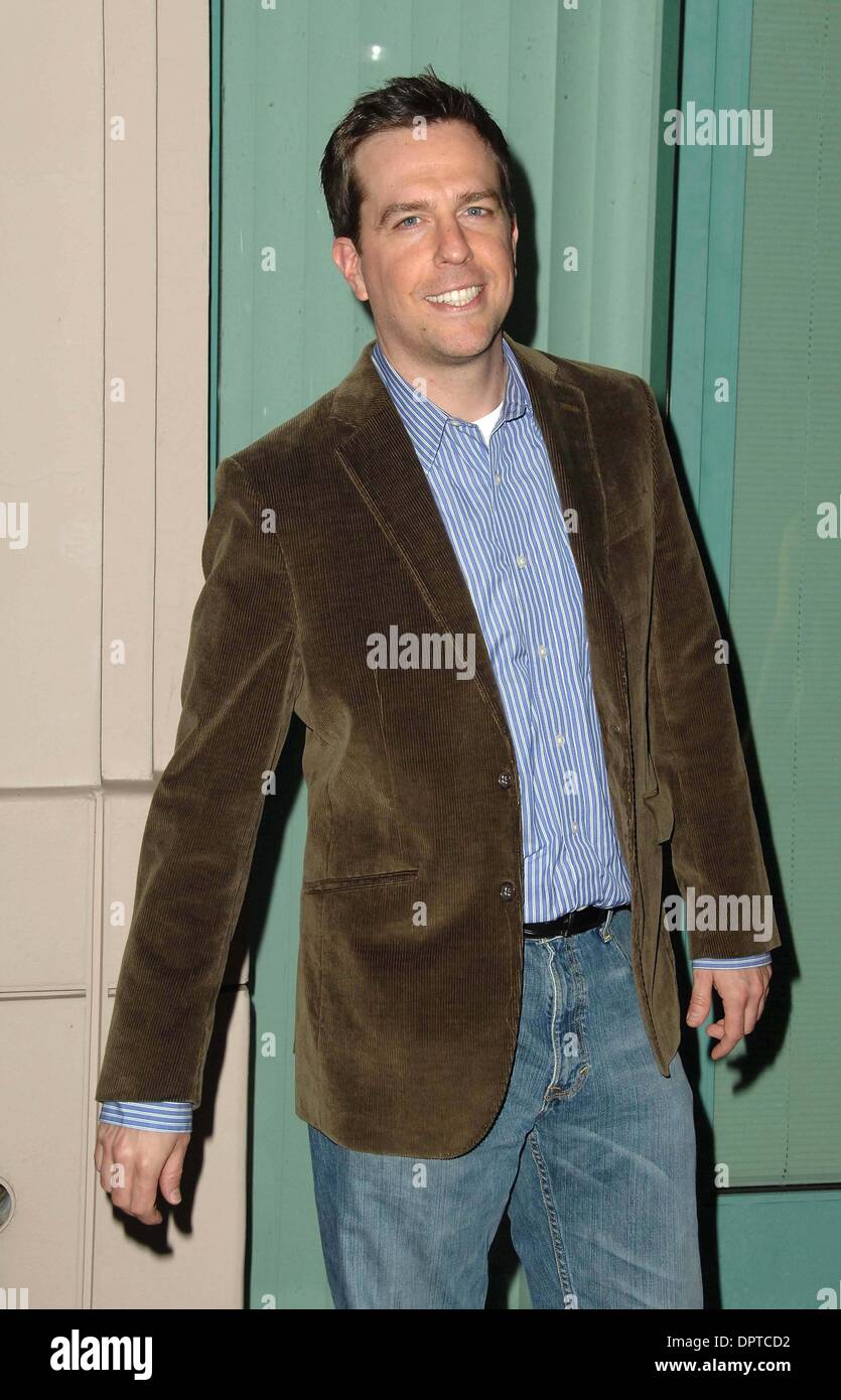 Ed helms office hi-res stock photography and images - Alamy