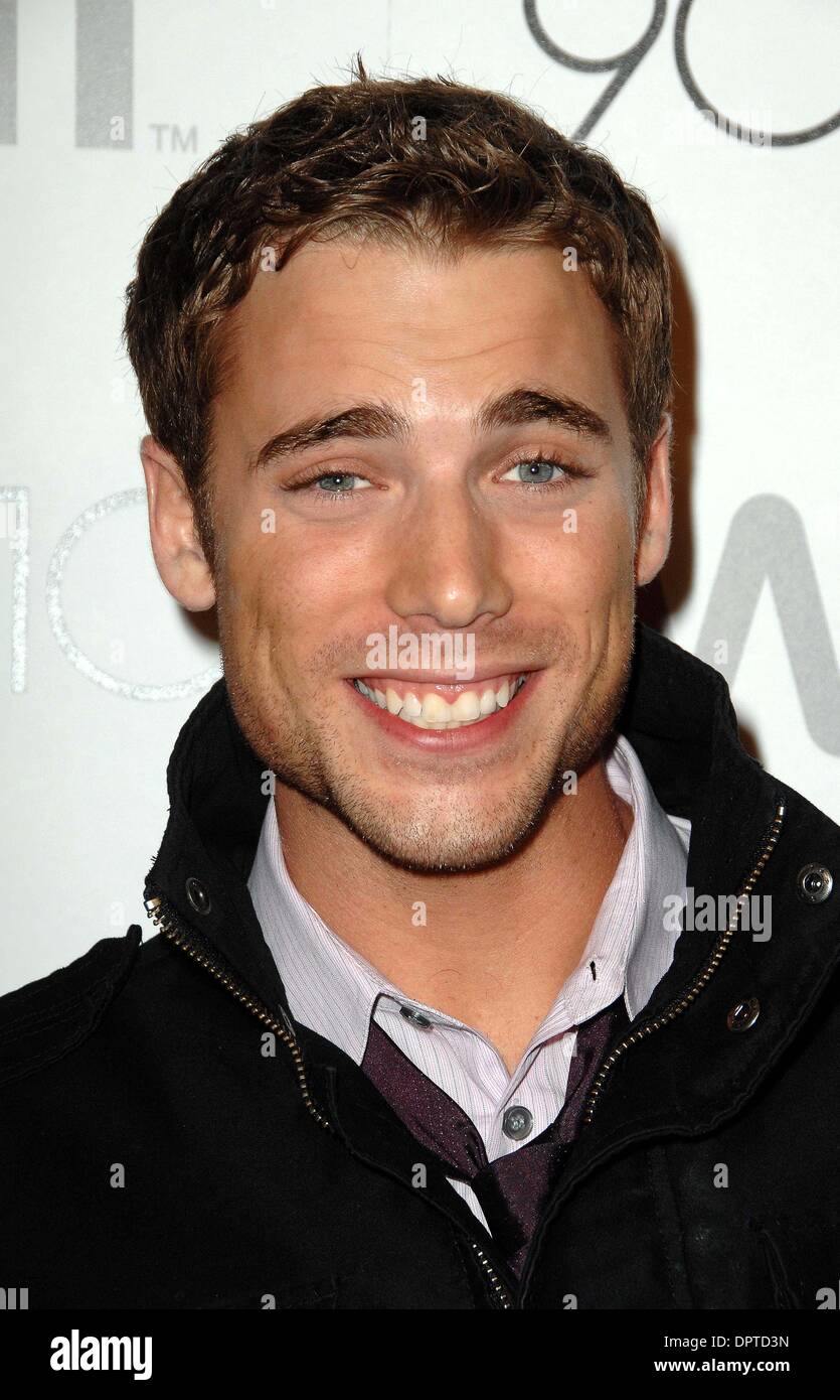 K61374SK.''90210'' Season One Wrap Party at Coco De Ville in Los ...