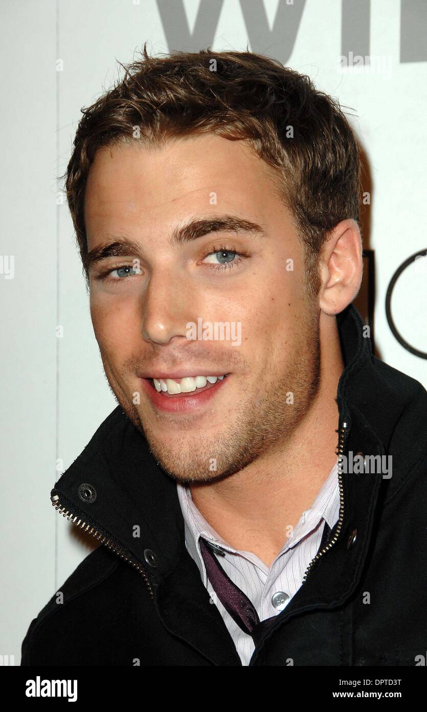 K61374SK.''90210'' Season One Wrap Party at Coco De Ville in Los ...